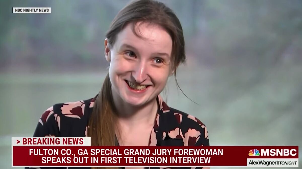 Jury forewoman's bizarre, giggle-filled interview and weird admission ...
