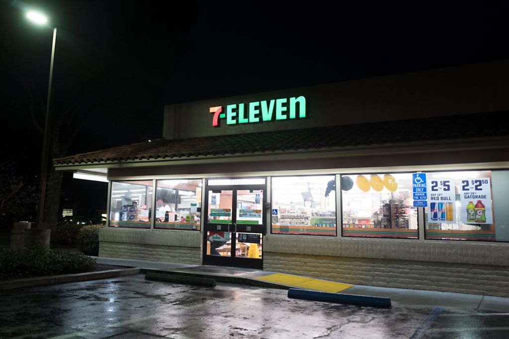 Video: 7-Eleven Owners Have Other Plans After They Are Told to Let ...